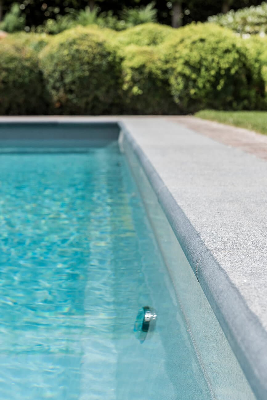 Naturpools & klassische Pools: Dein Paradies im eigenen Garten